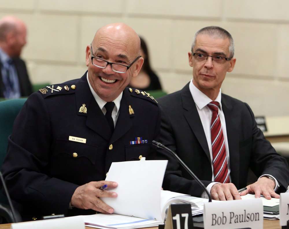 Bermuda Vacation Story - Peter Sagos Ottawa proves his ordeal.